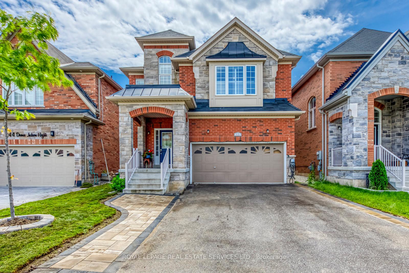 448 Downes Jackson Heights, Milton, ON L9T 8V7
