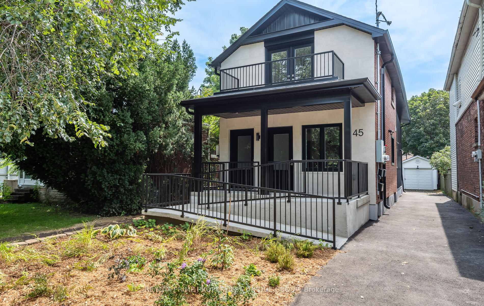 2 - 45 Astoria Avenue, Toronto, ON M6N 2V6