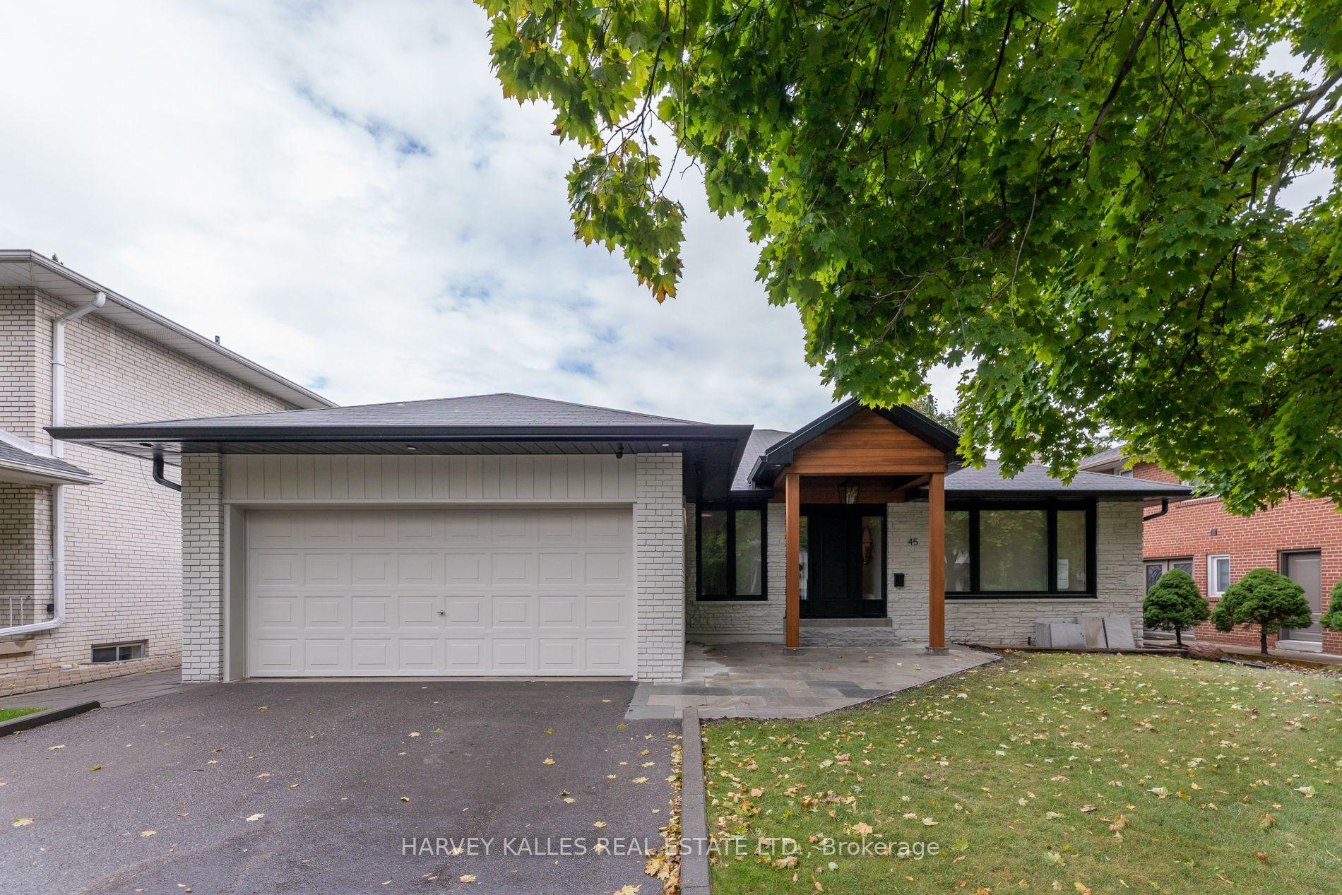 45 Pettit Drive, Toronto, ON M9R 2W6