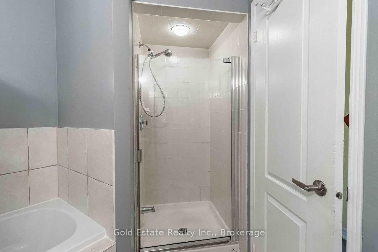 45 Rotunda Street, Brampton, ON L6X 5E3