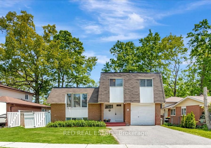 45 Springdale Drive, Barrie, ON L4M 5A8