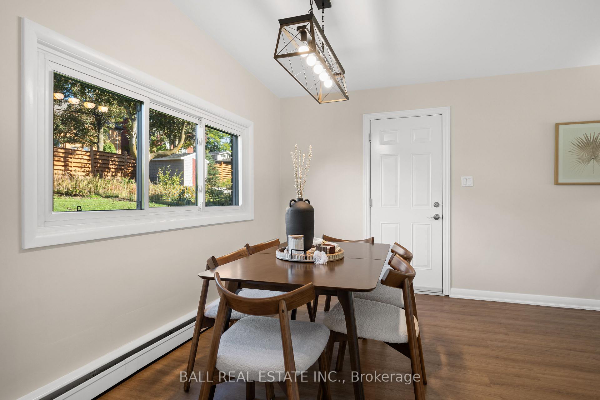 450 Rosedale Avenue, Peterborough, ON K9J 6J1