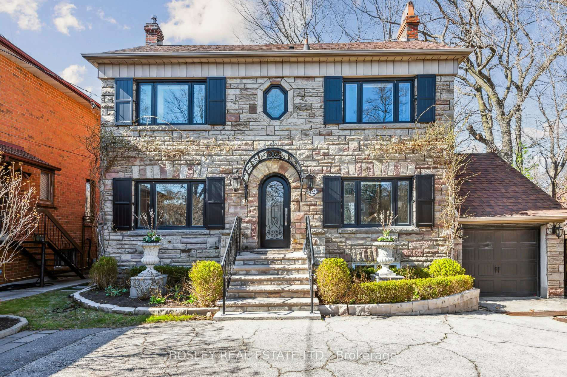 452 O'Connor Drive, Toronto, ON M4J 2W6