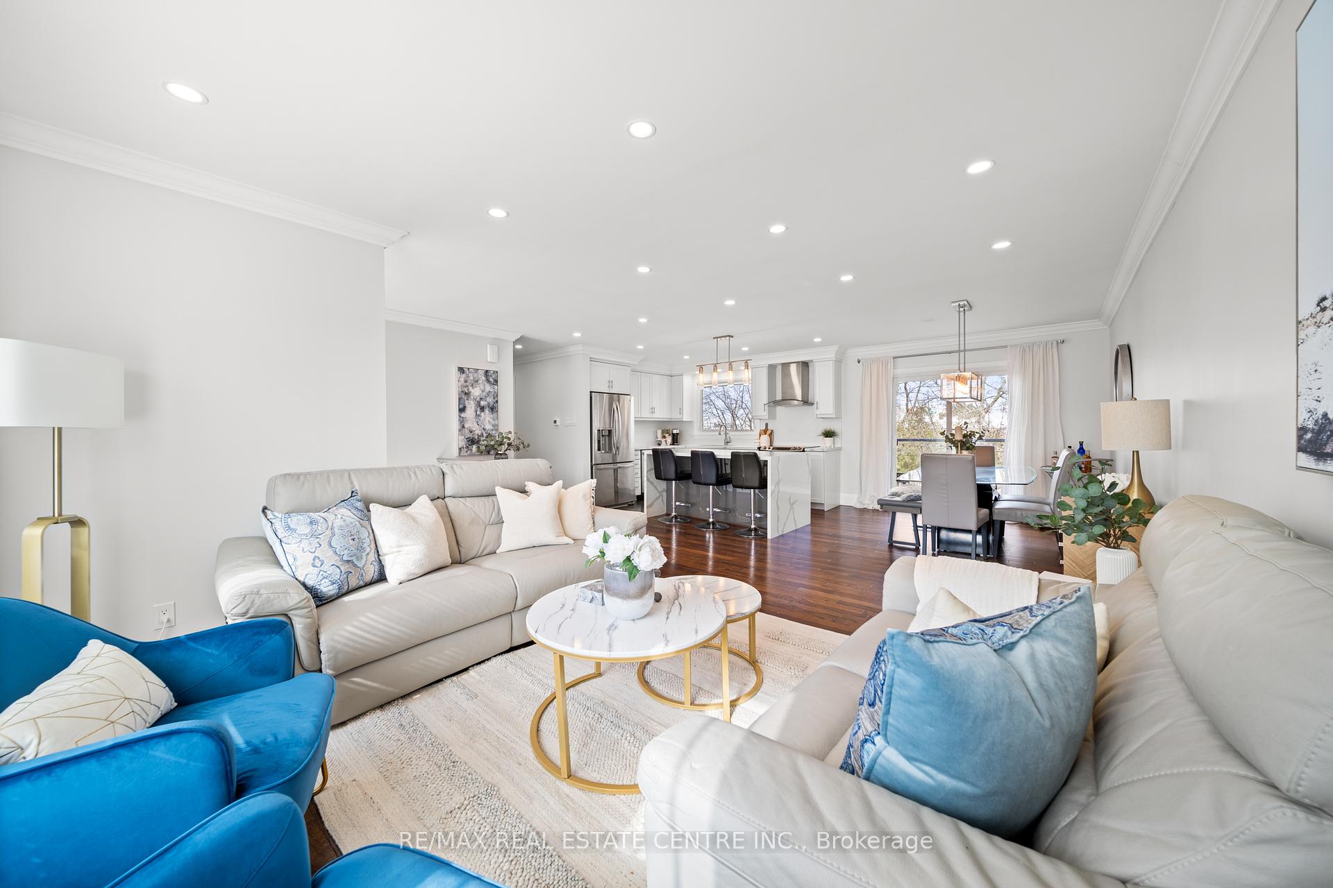 454 Sparling Crescent, Burlington, ON L7L 5J4