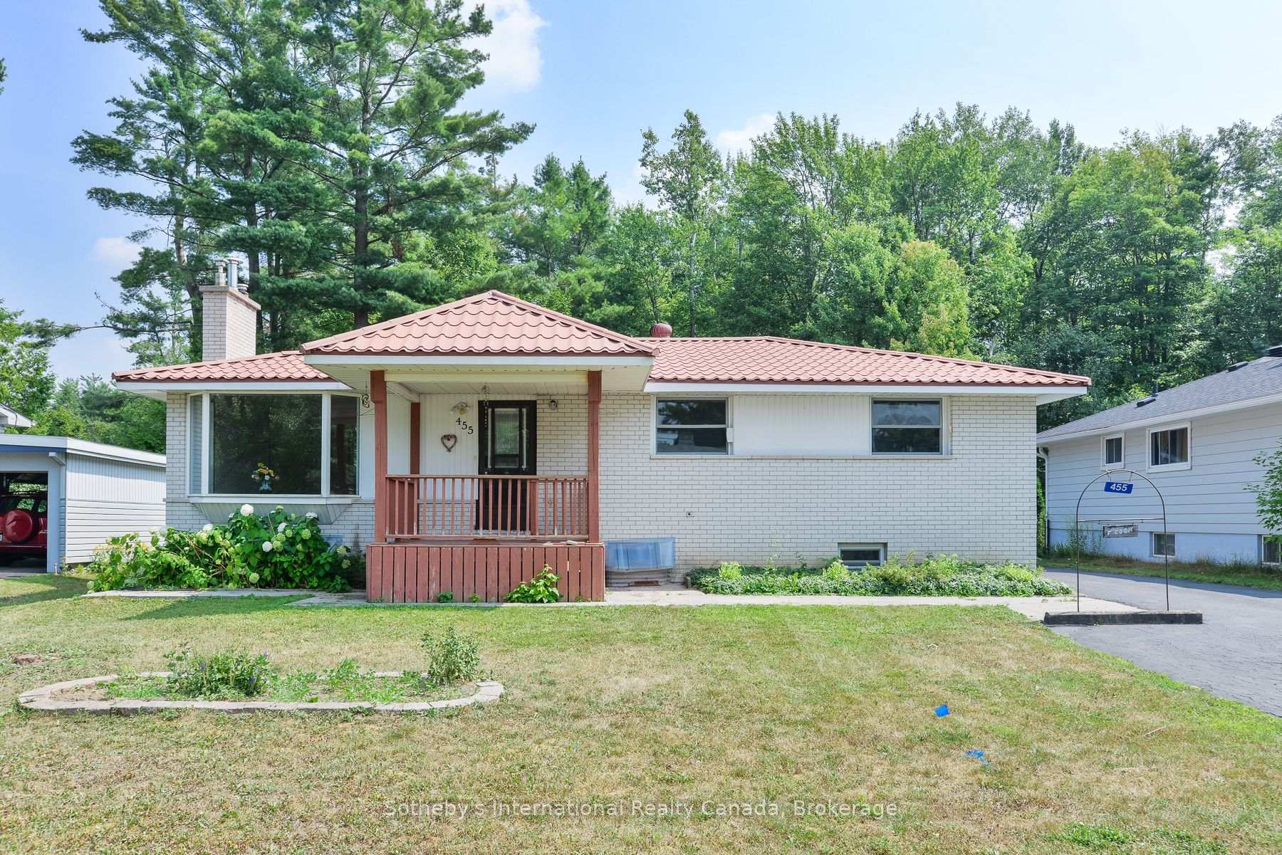 Houses For Sale in Gravenhurst