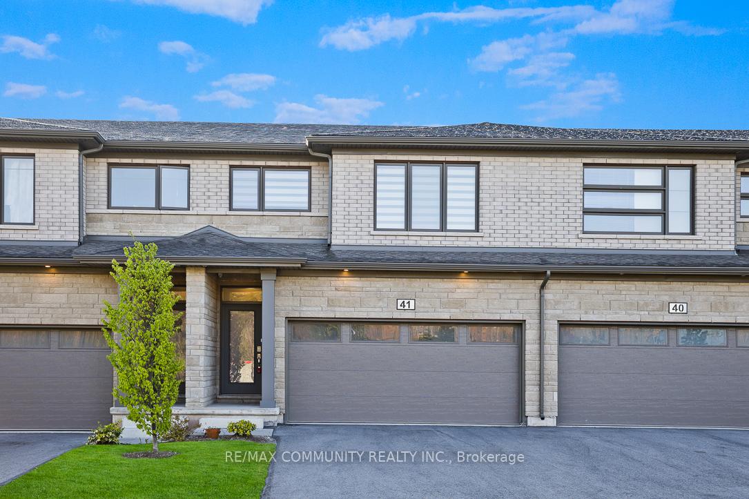 13 - 4552 Portage Road, Niagara Falls, ON L2E 6A8