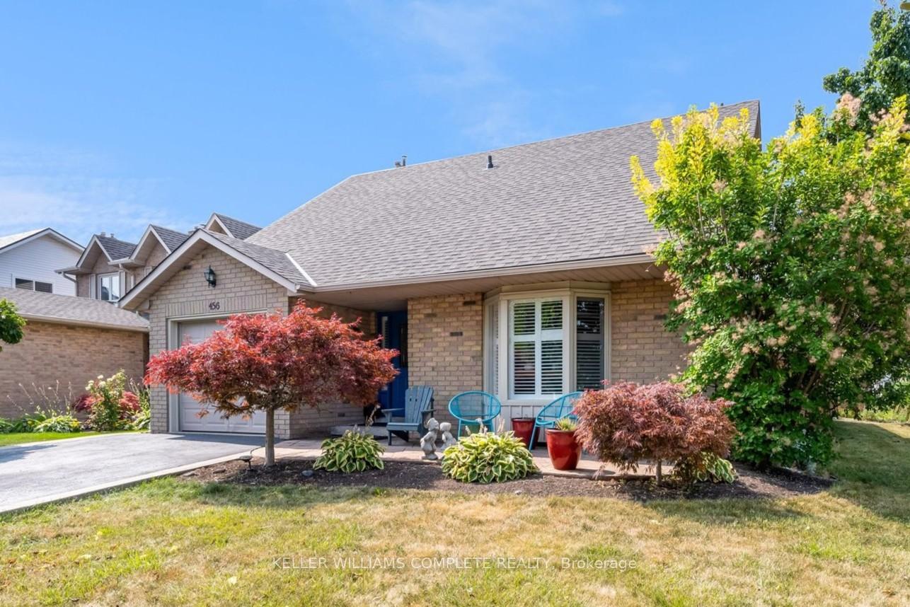 456 Acadia Drive, Hamilton, ON L8W 3A4