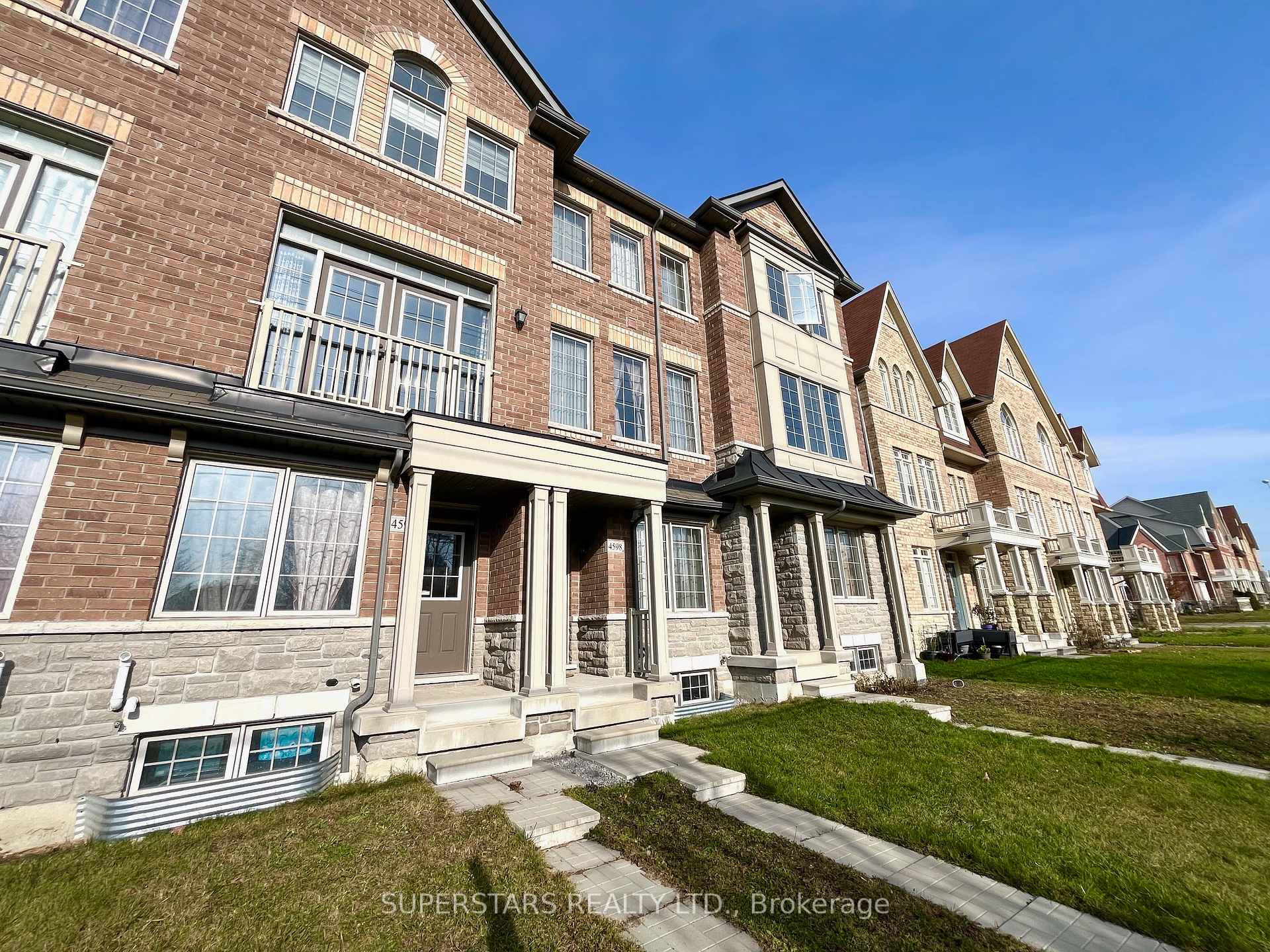 4596 16th Avenue, Markham, ON L6C 0X6