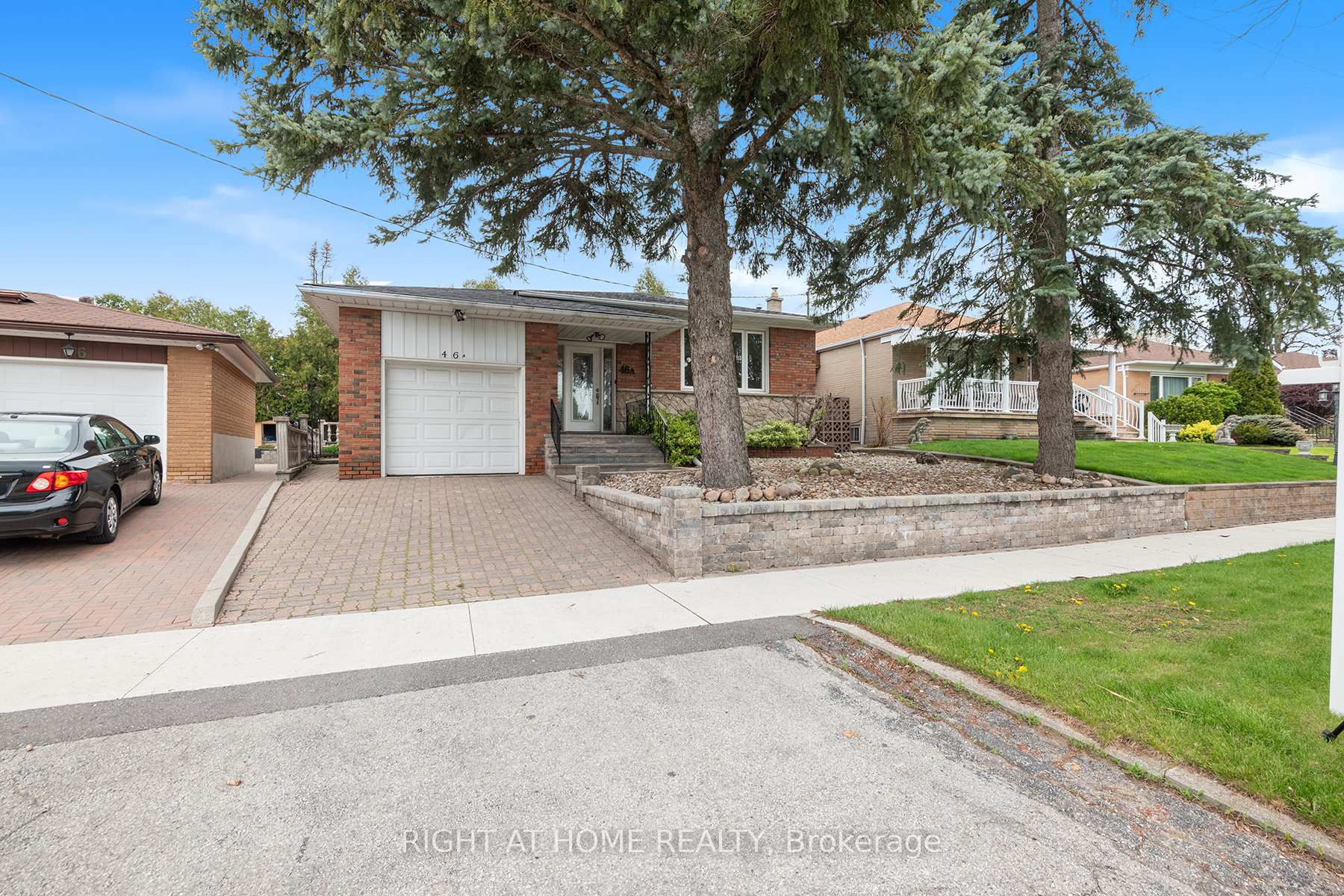 46 A Courton Drive, Toronto, ON M1R 1K8