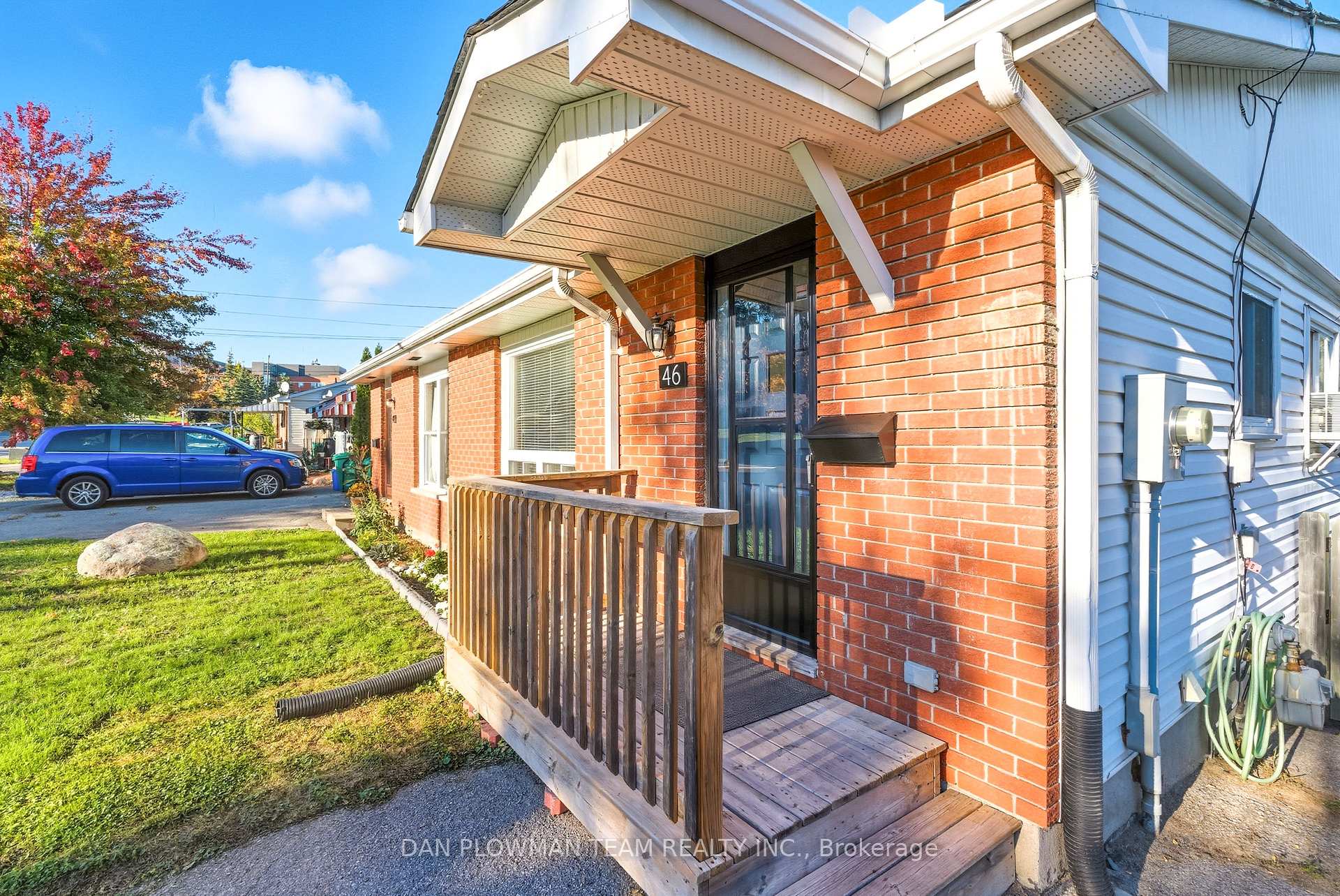 46 Alexander Avenue, Peterborough, ON K9J 6B4