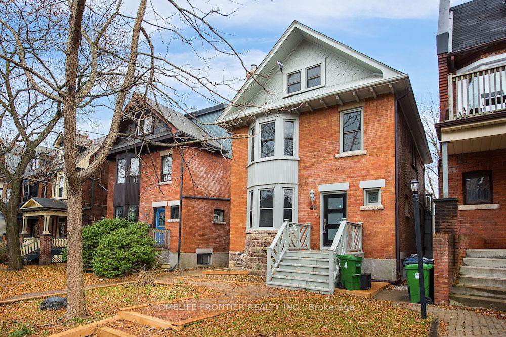 46 Cowan Avenue, Toronto, ON M6K 2N4