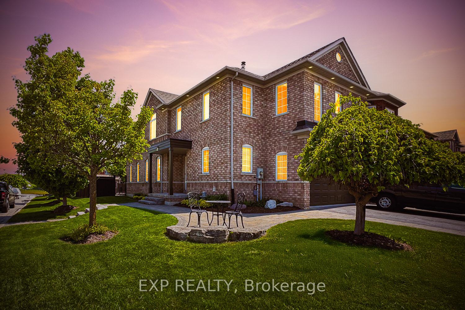 46 Emily Carr Crescent, Caledon, ON L7E 2K9