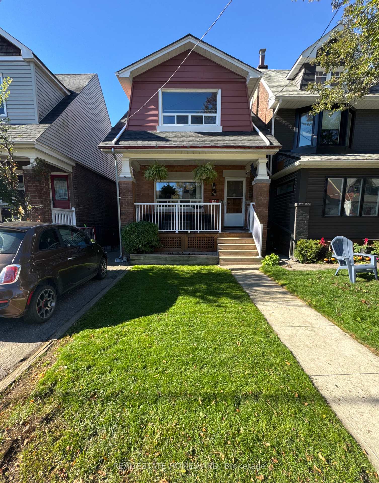 46 Kent Road, Toronto, ON M4L 2X5