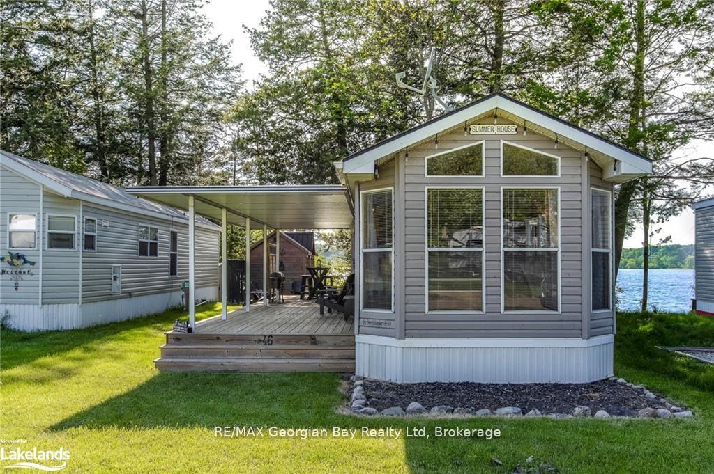 46 LAKESHORE Road, Midland, ON L4R 0B9