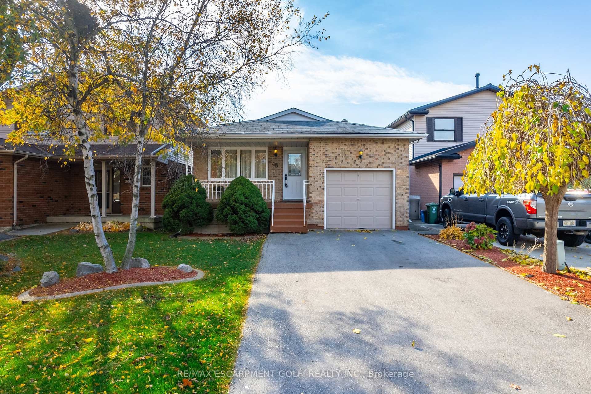 46 Mark Place, Hamilton, ON L8W 2P9
