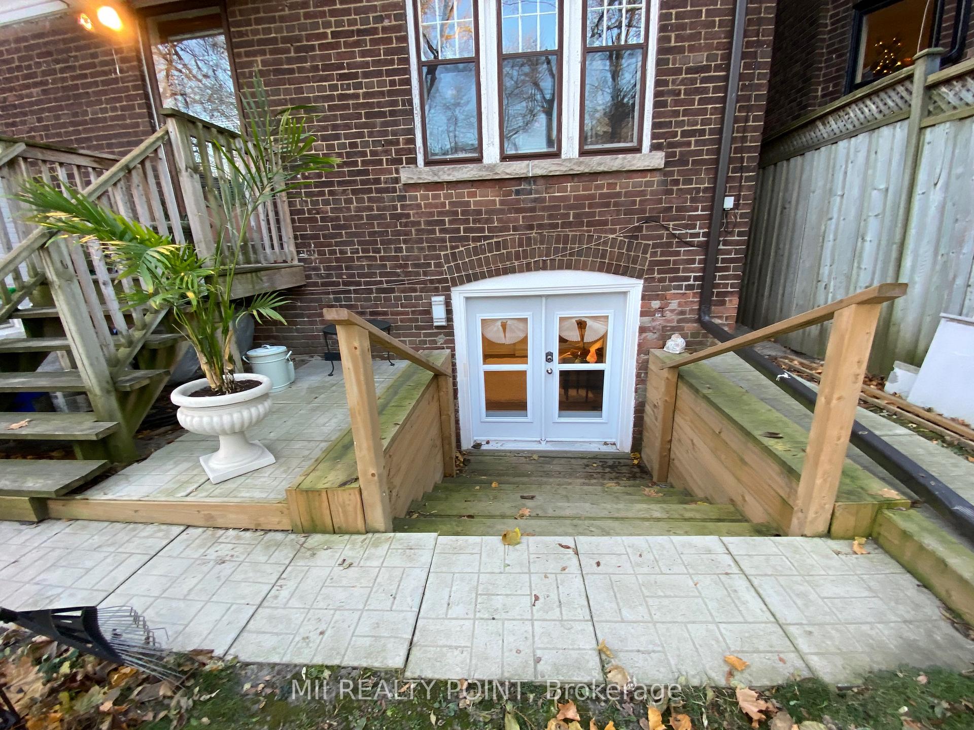 46 Orchard Park Boulevard, Toronto, ON M4L 3E2