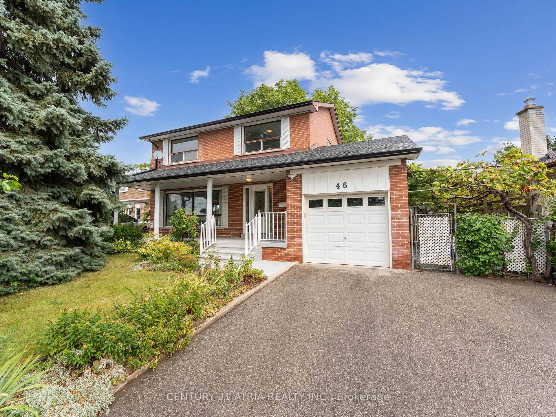 46 Storer Drive, Toronto, ON M9M 1X5