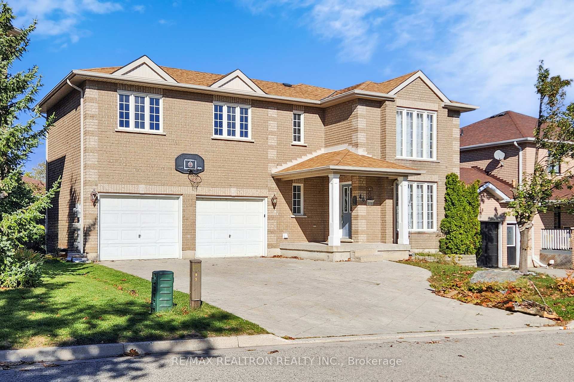 46 Watson Drive, Barrie, ON L4M 6W7