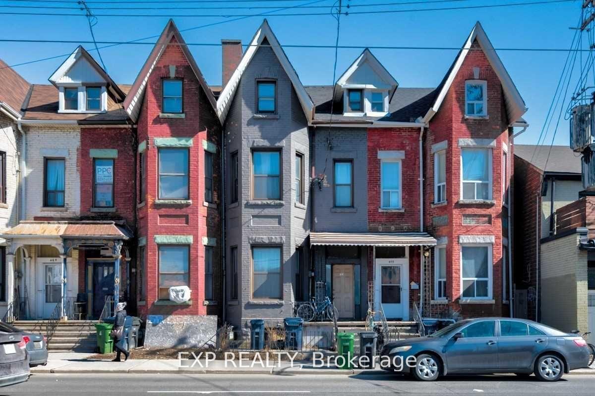 461 Bathurst Street, Toronto, ON M5T 2S9