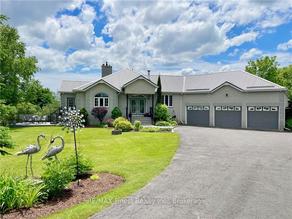 4617 BEDFORD Road, South Frontenac, ON K0H 2T0