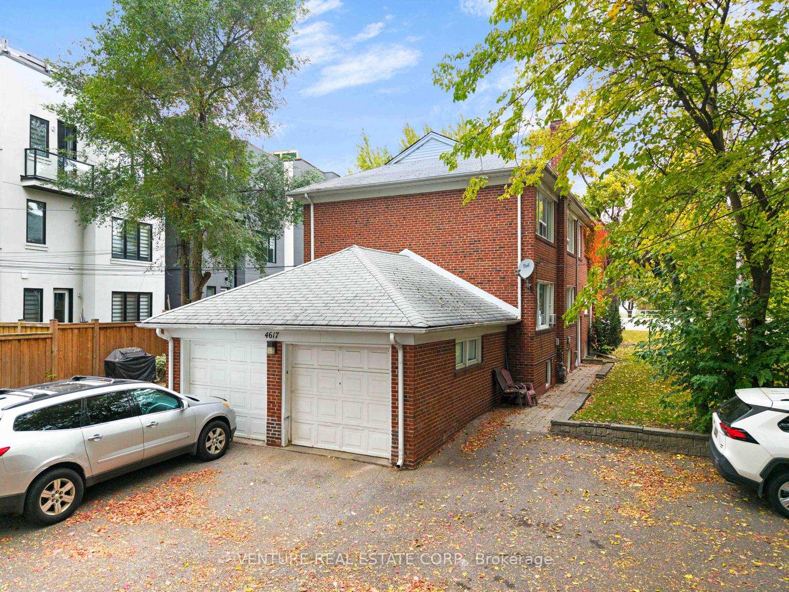 A - 4617 Dundas Street W, Toronto, ON M9A 1A3