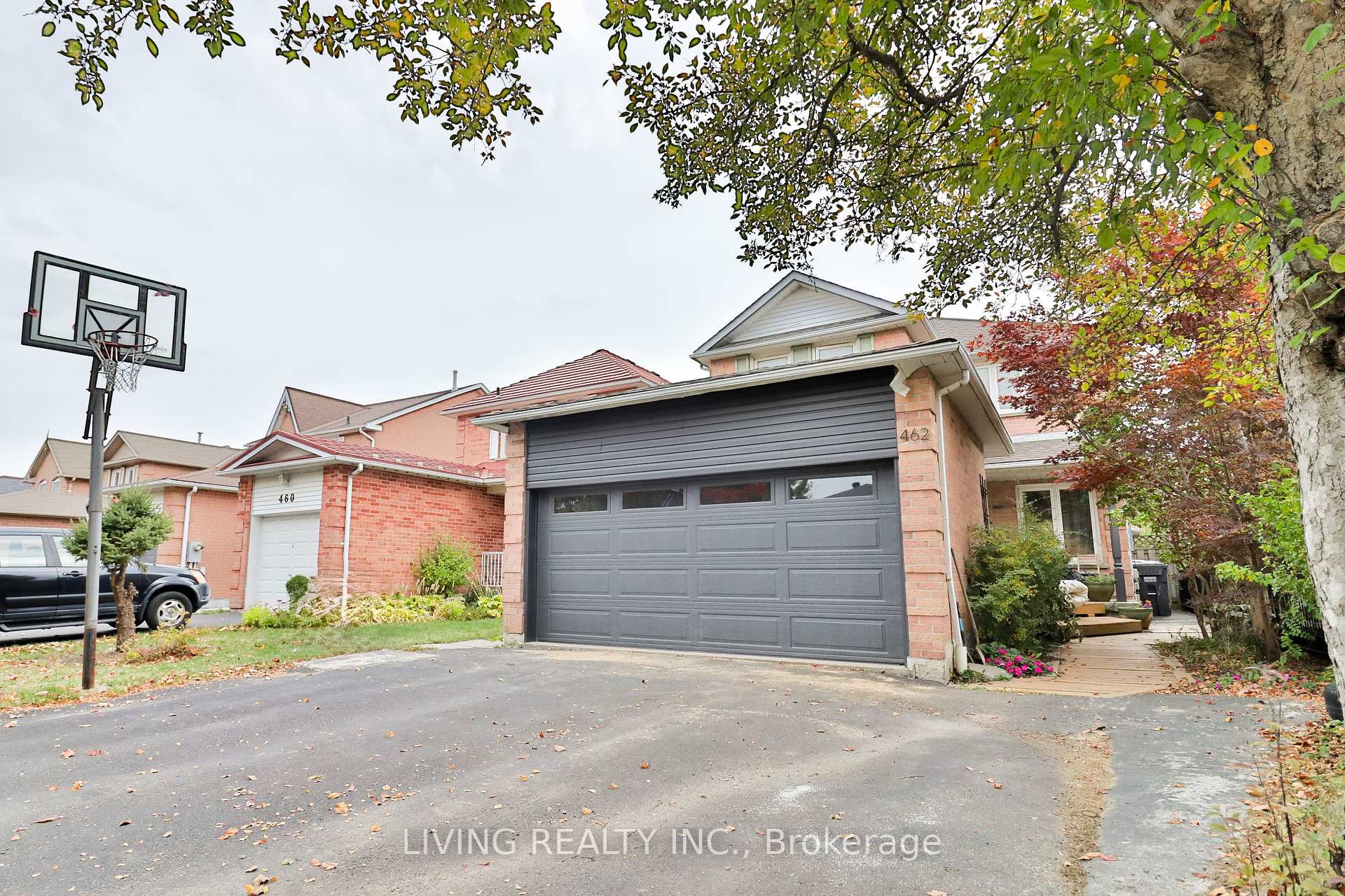 462 Luzon Crescent, Mississauga, ON L5B 3W9