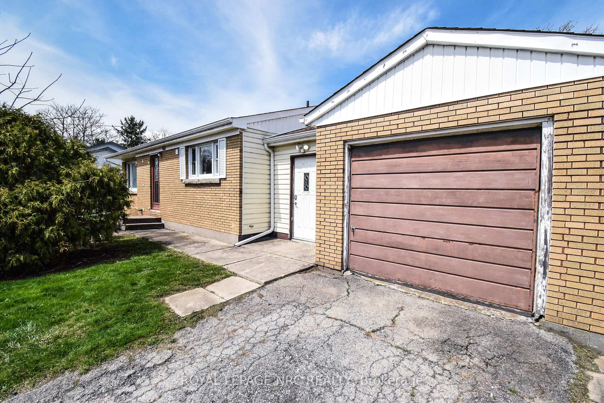 462 Quaker Road, Welland, ON L3C 3G8