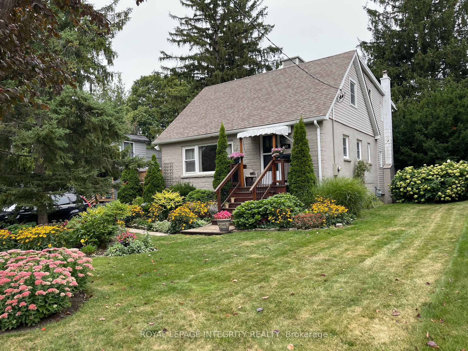 465 Guy Street, Overbrook - Castleheights and Area, ON K1K 1C1