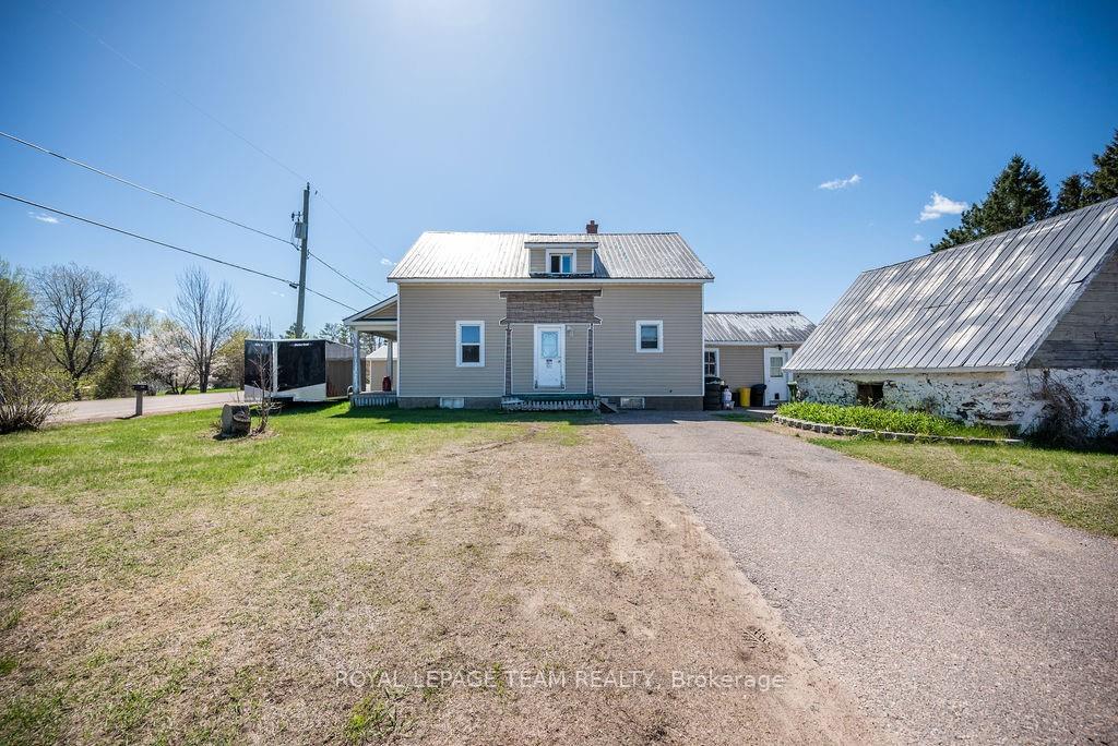 466 BARRON CANYON Road, Petawawa, ON K8A 6W7