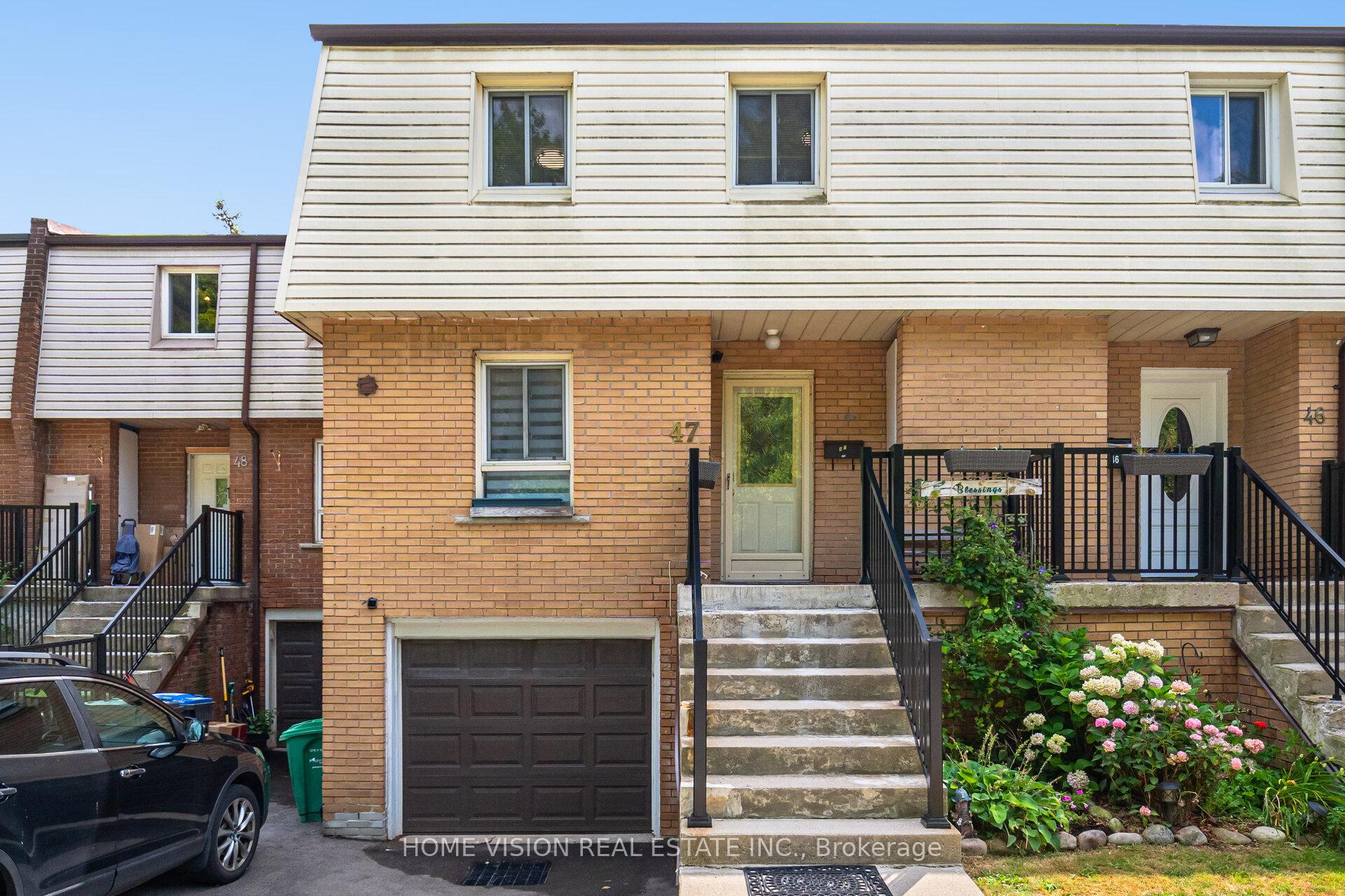 47 - 3175 Kirwin Avenue, Mississauga, ON L5A 3M4