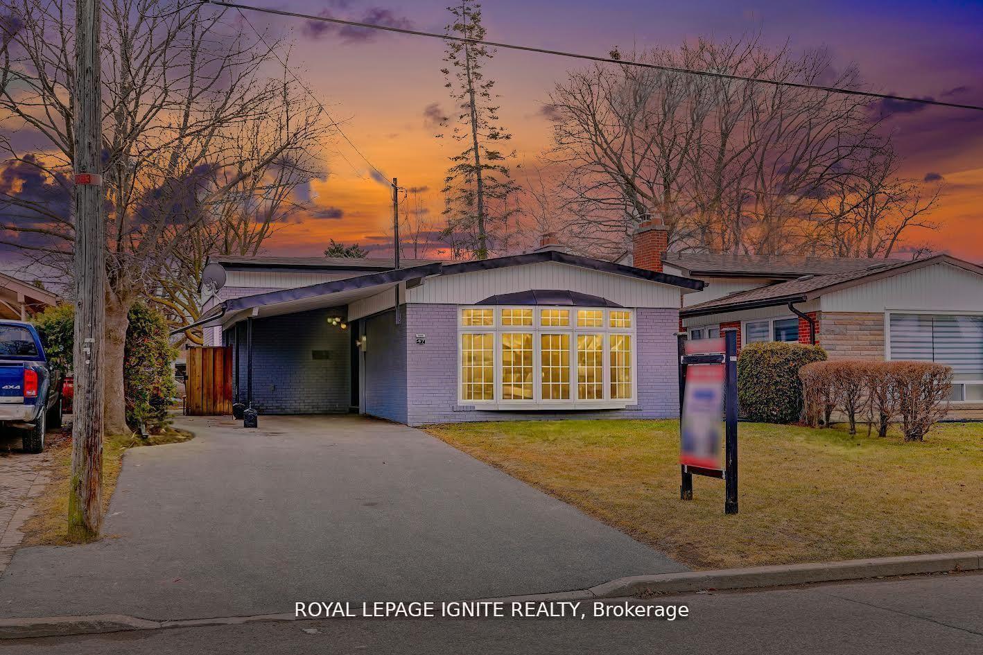 47 Deerfield Road, Toronto, ON M1K 4X2