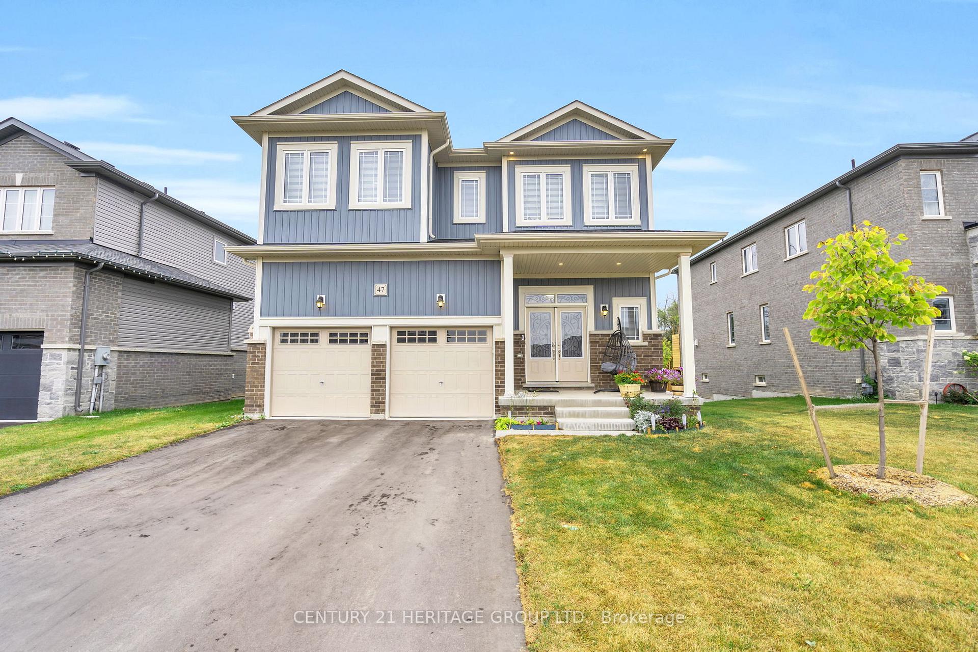 47 Emerald Street, Wasaga Beach, ON L9Z 0K8