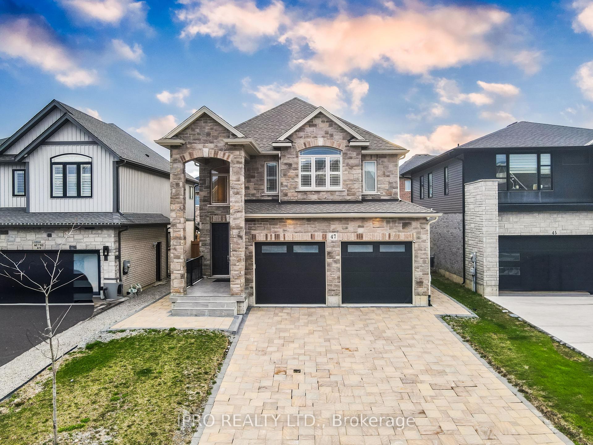 47 Homestead Way, Thorold, ON L2V 0H1