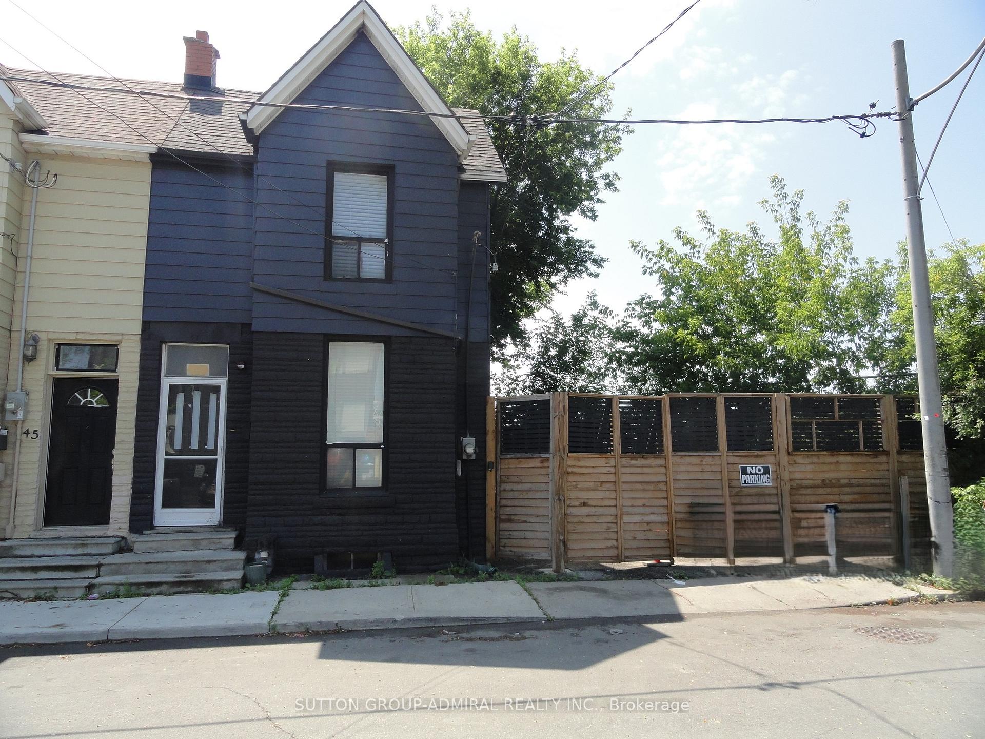 47 Lindner Street, Toronto, ON M6N 1B3