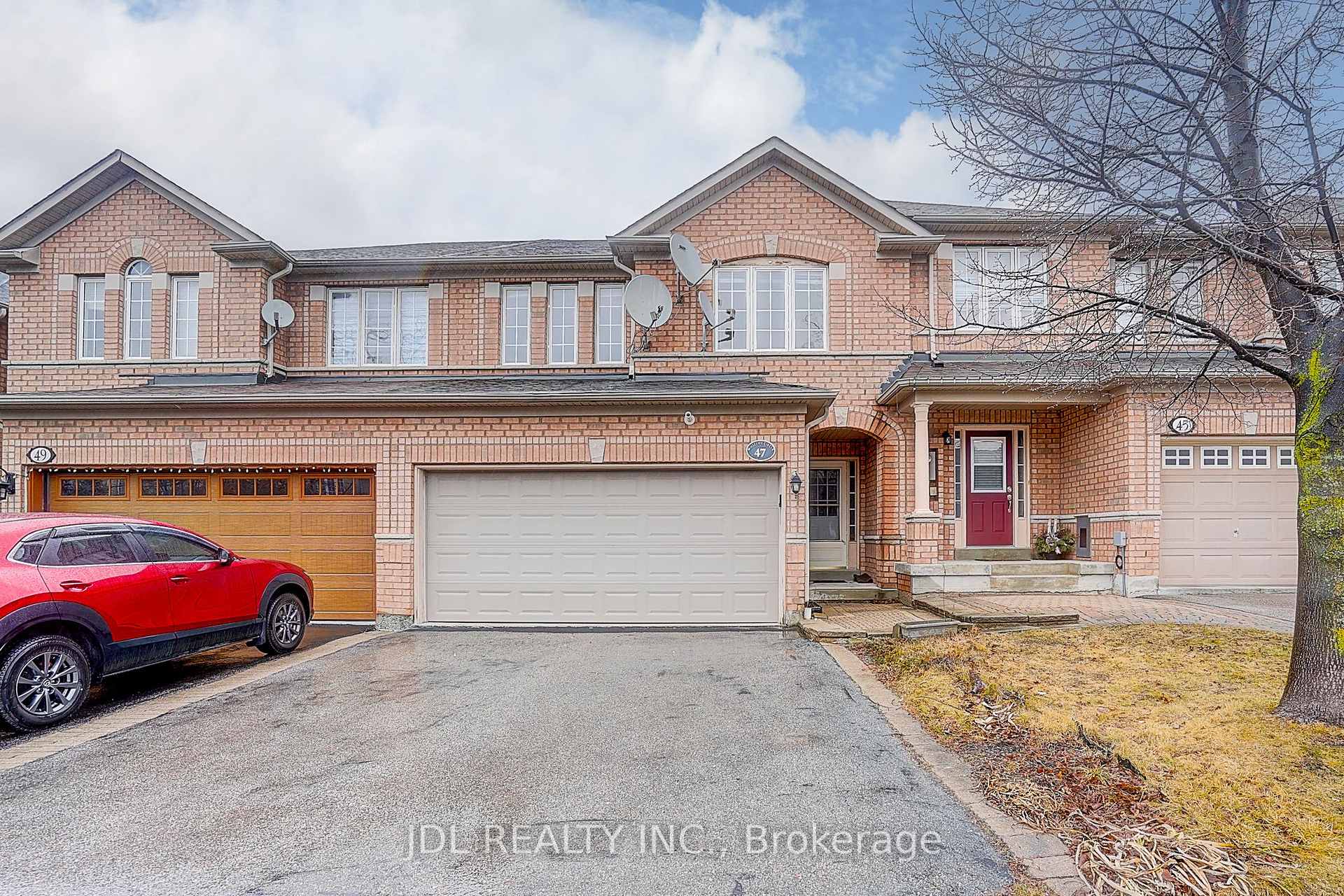 47 Millcliff Circle, Aurora, ON L4G 7N7