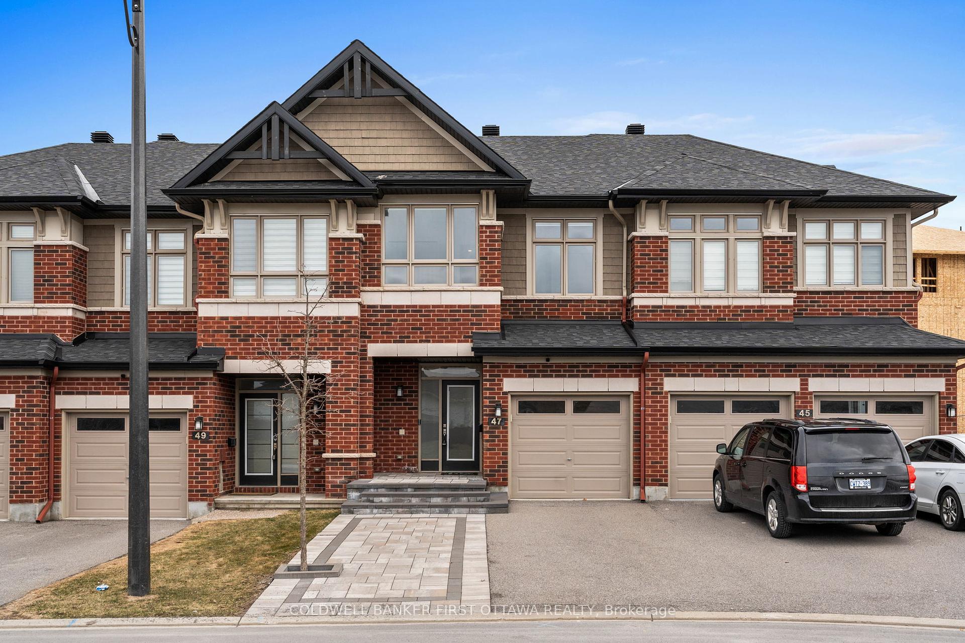 47 SALAMANDER Way, Blossom Park - Airport and Area, ON K1X 0E9