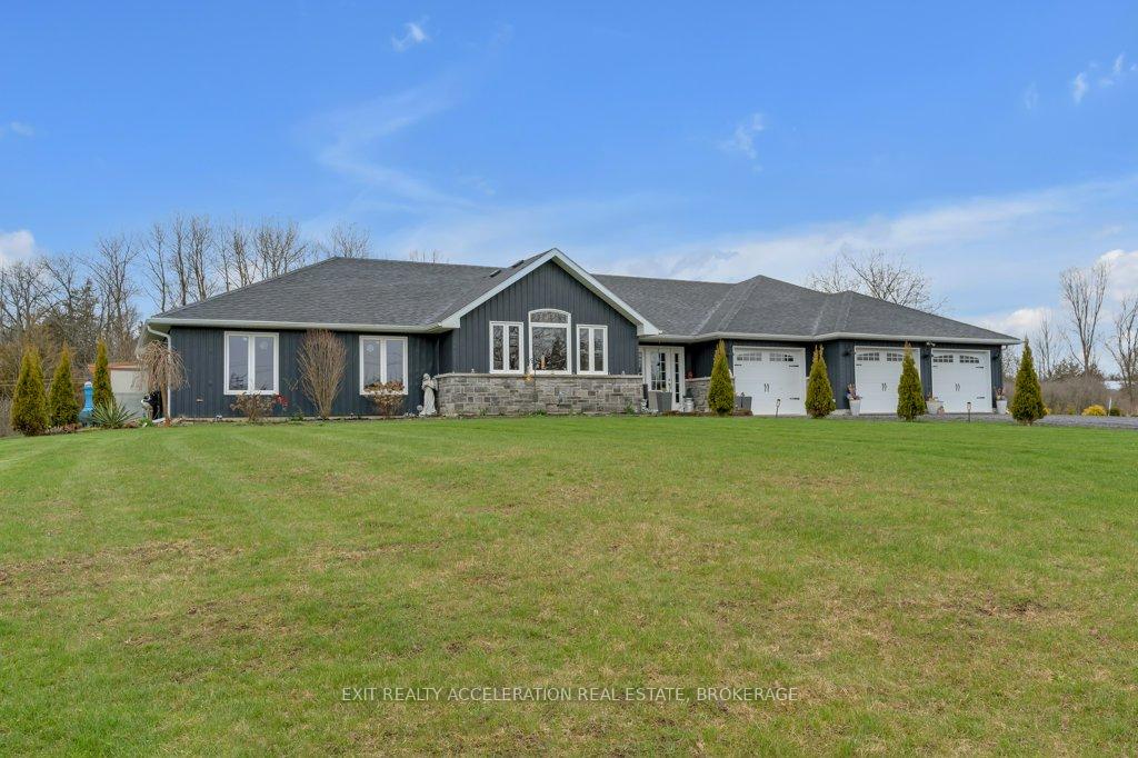4704 County Rd 9, Greater Napanee, ON K7R 3K8