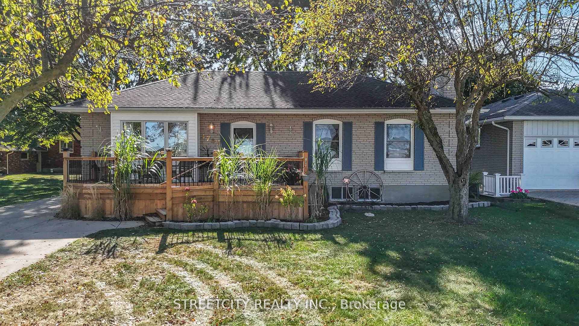 4767 St. Clair Parkway, St. Clair, ON N0P 2B0