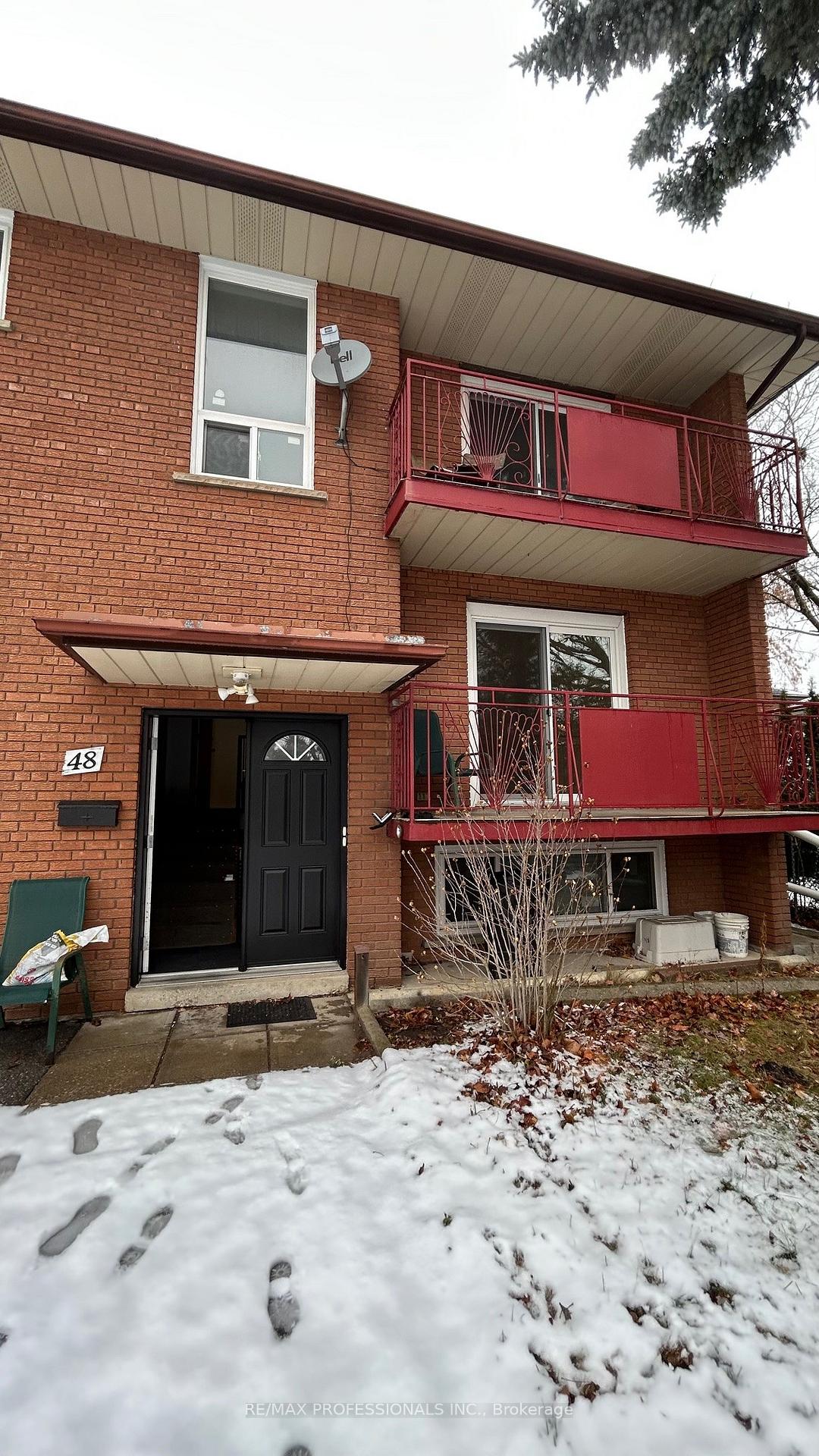 Main - 48 Burlingame Road, Toronto, ON M8W 1Y6