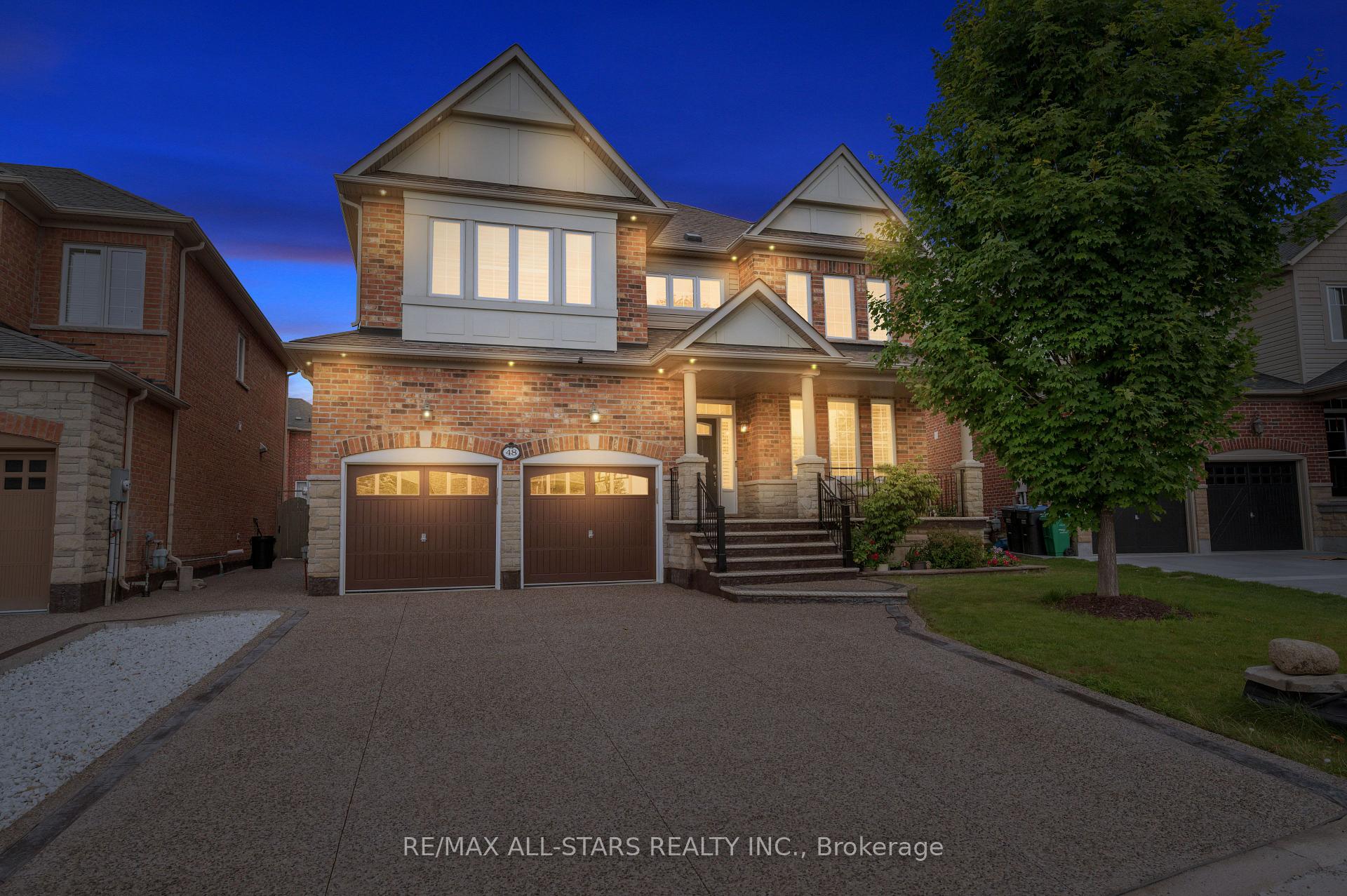 48 Cottonfield Circle, Caledon, ON L7C 3N1