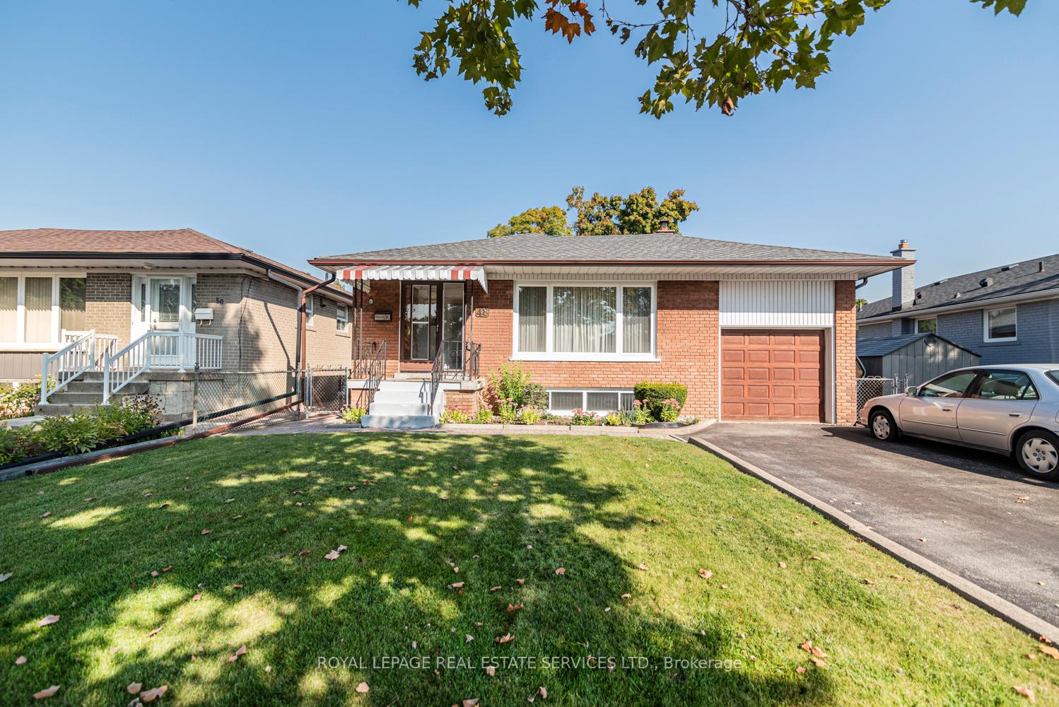 48 Faversham Crescent, Toronto, ON M9C 3X6