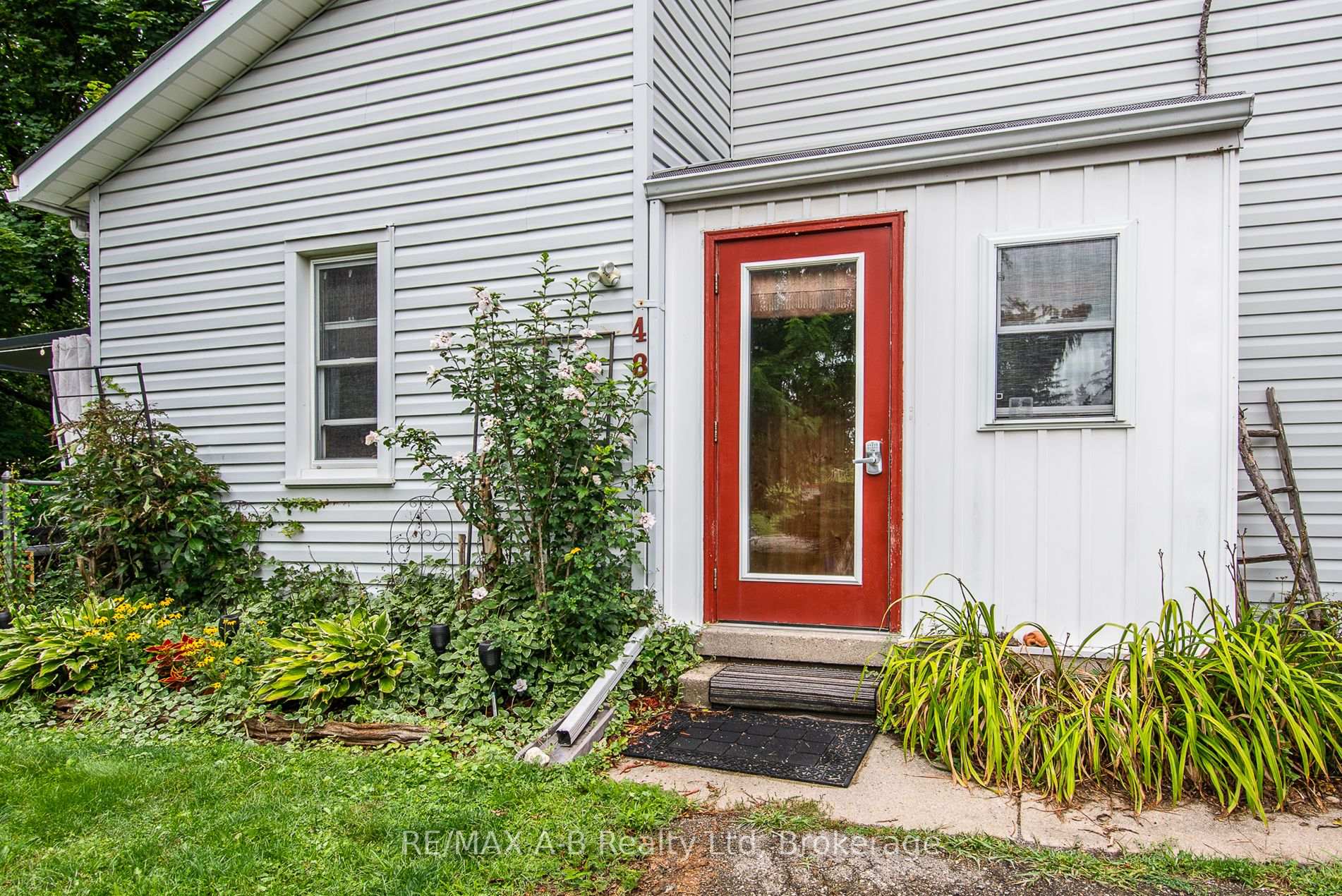 Stratford Real Estate MLS® Listings & Houses For Sale