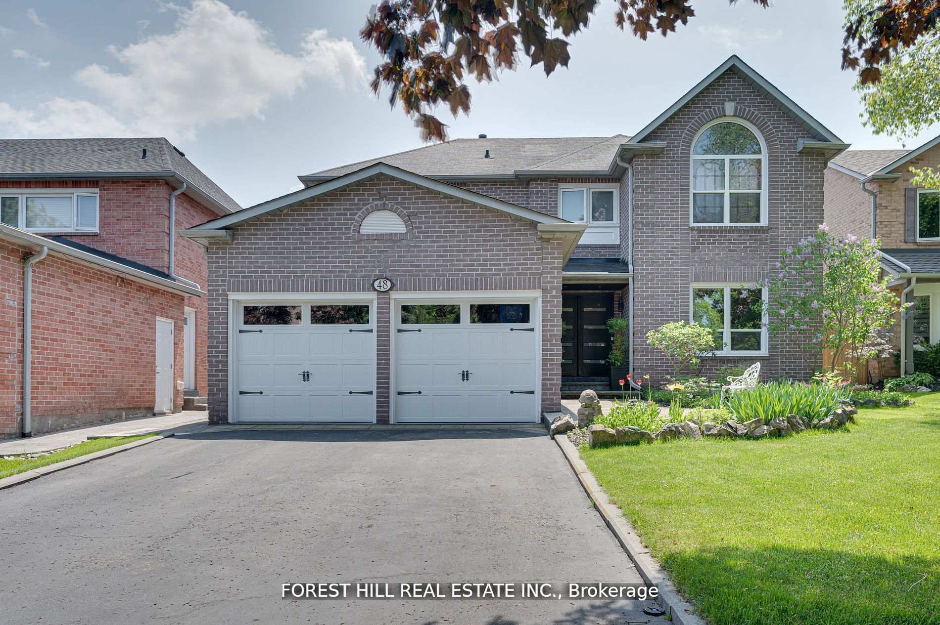 48 Haskell Crescent, Aurora, ON L4G 5T3