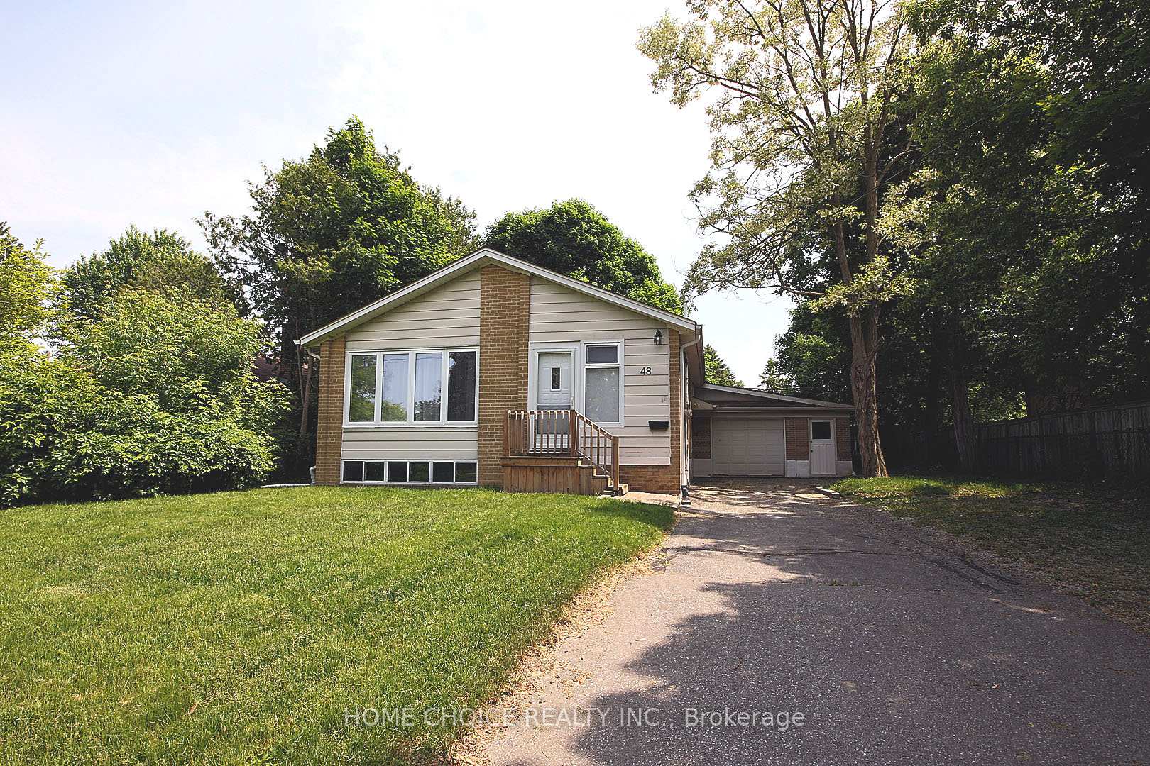 48 Johnson Road, Aurora, ON L4G 2A2