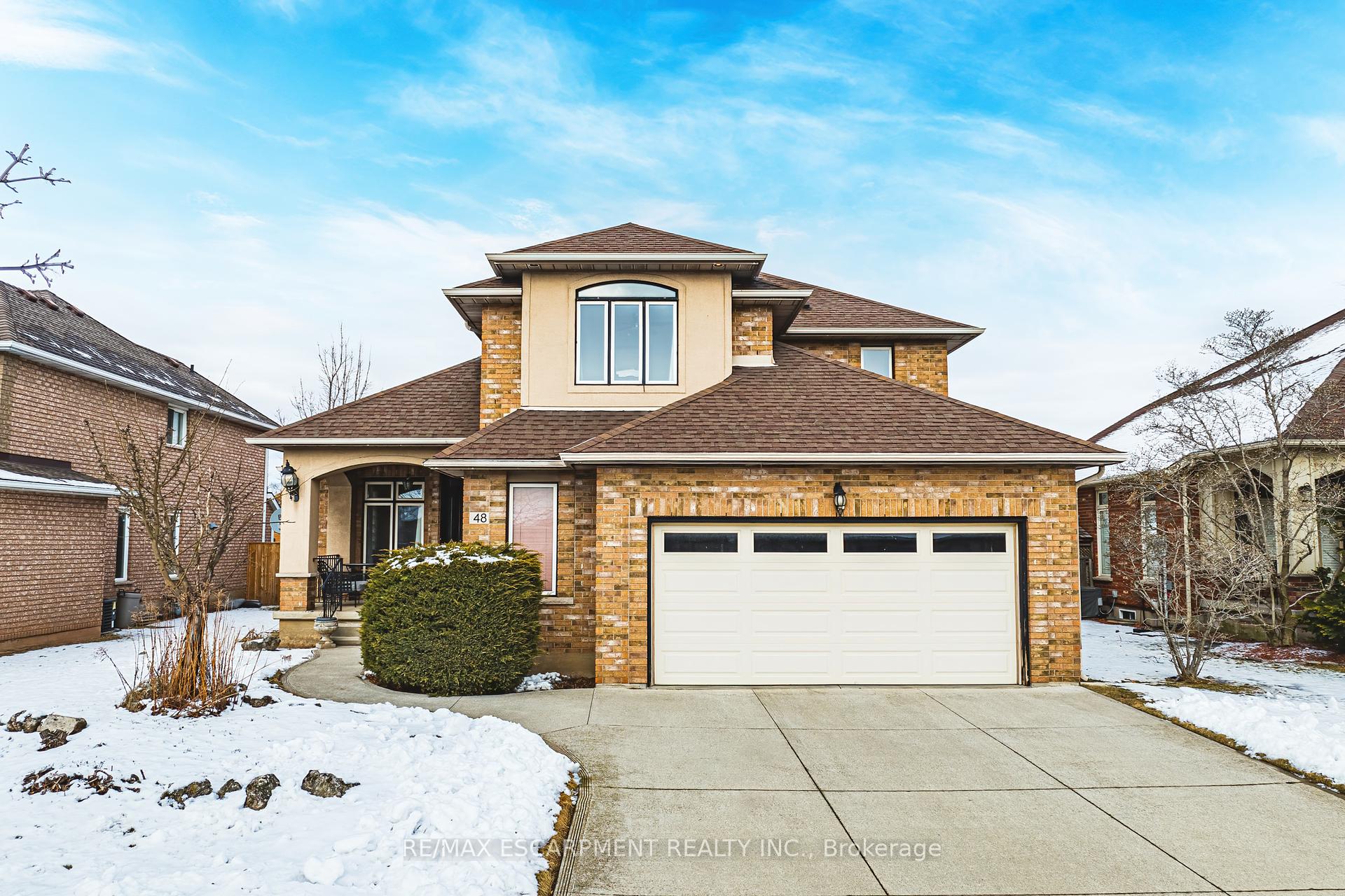 48 Riviera Ridge, Hamilton, ON L8E 5E7