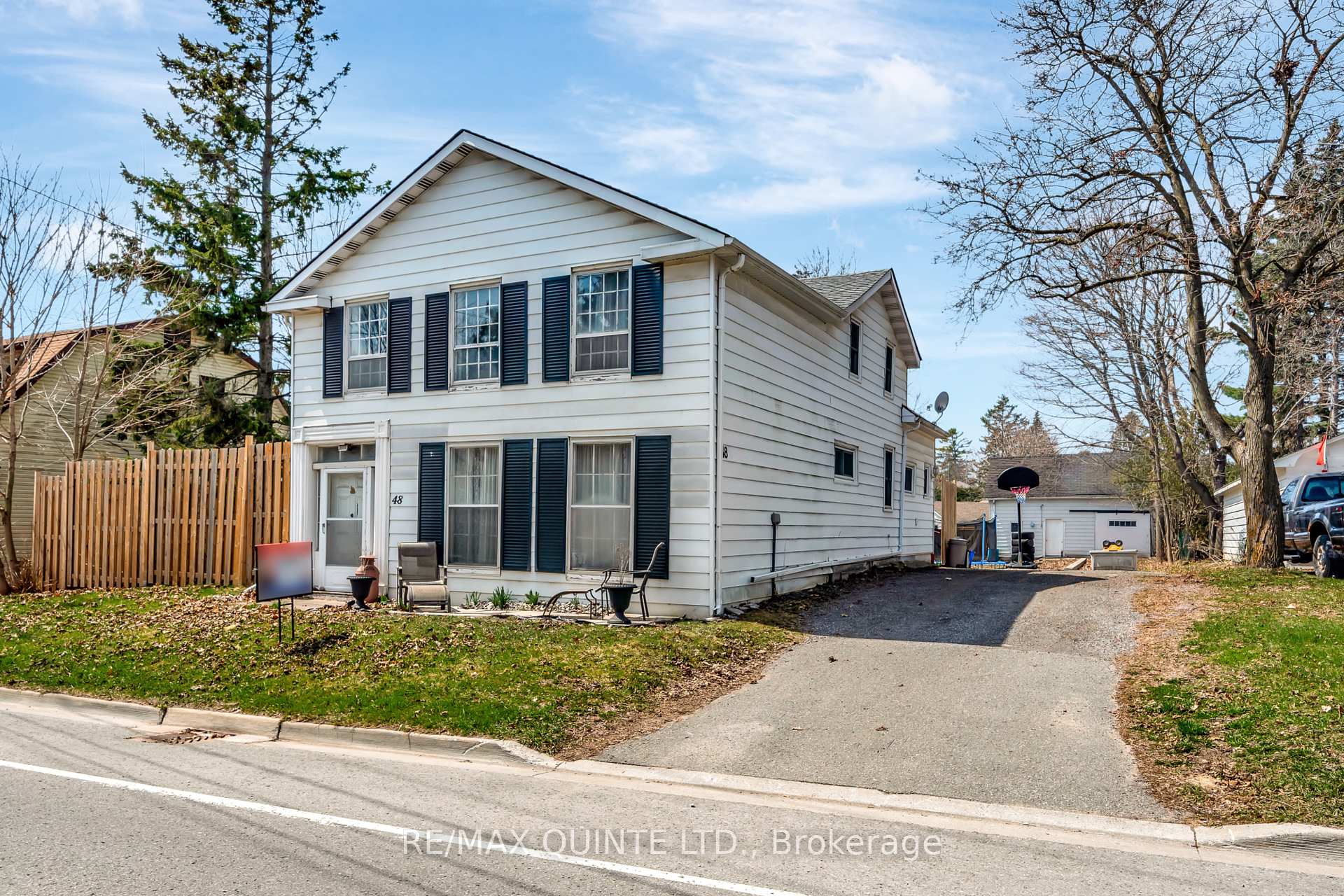 48 Young Street, Brighton, ON K0K 1H0