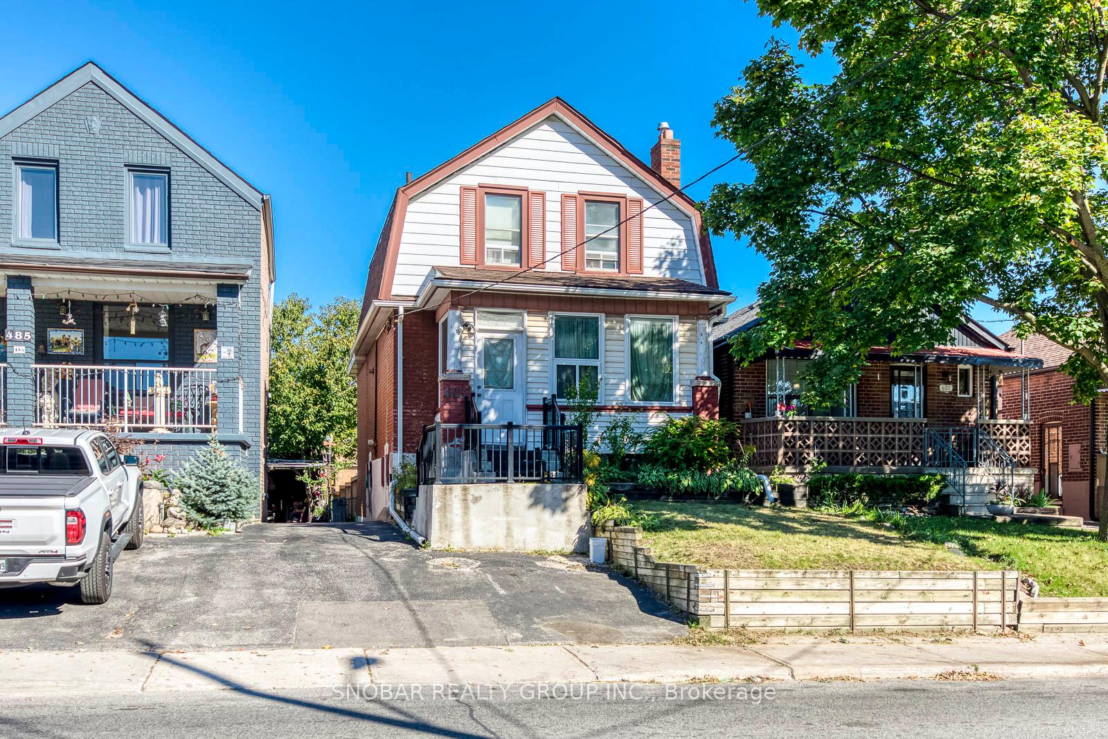 483 Caledonia Road, Toronto, ON M6E 4V1