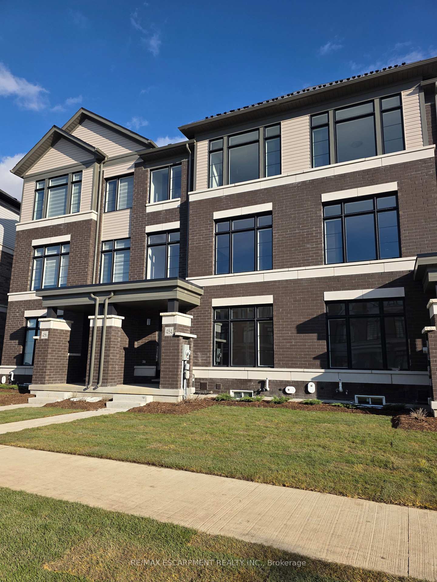 484 Provident Way, Hamilton, ON L0R 1C0