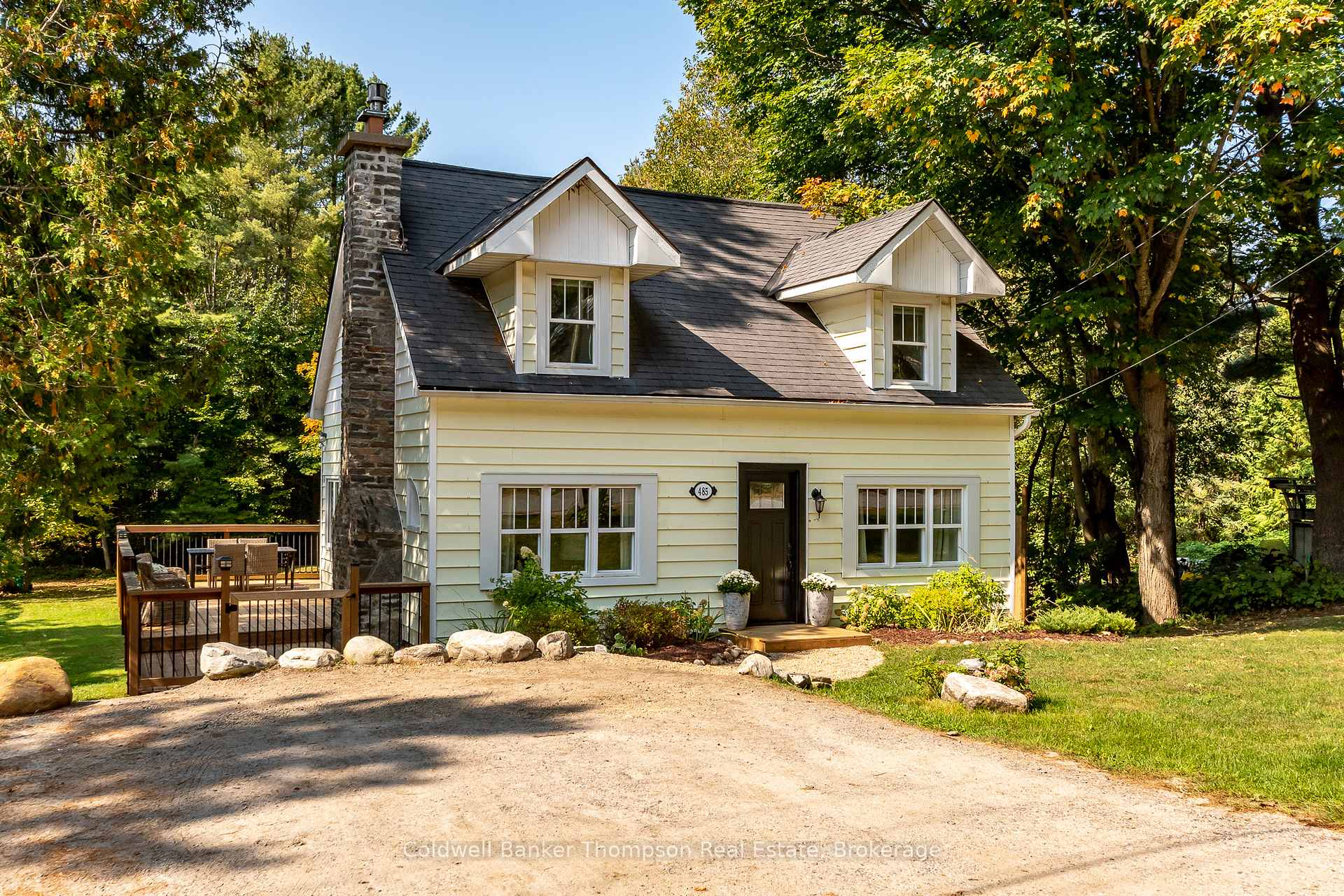 485 North Mary Lake Road, Huntsville, ON P1H 1R9