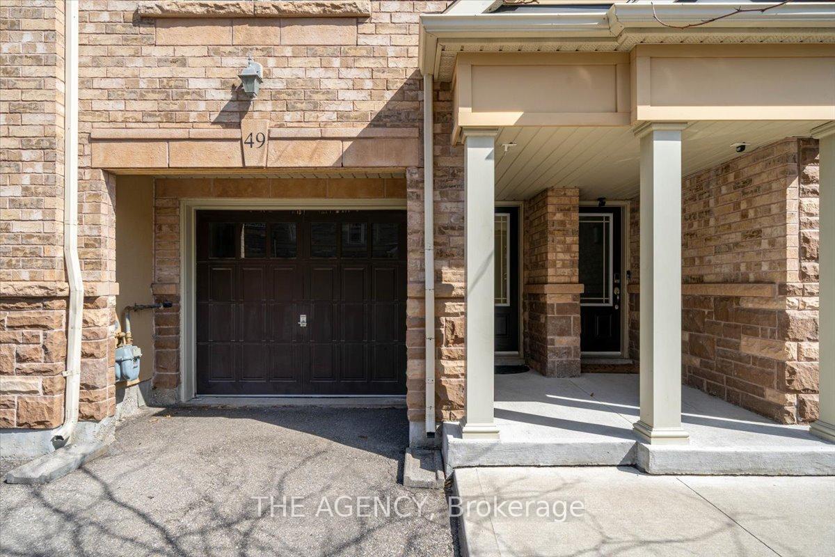 49 - 6625 Falconer Drive, Mississauga, ON L5N 0C7